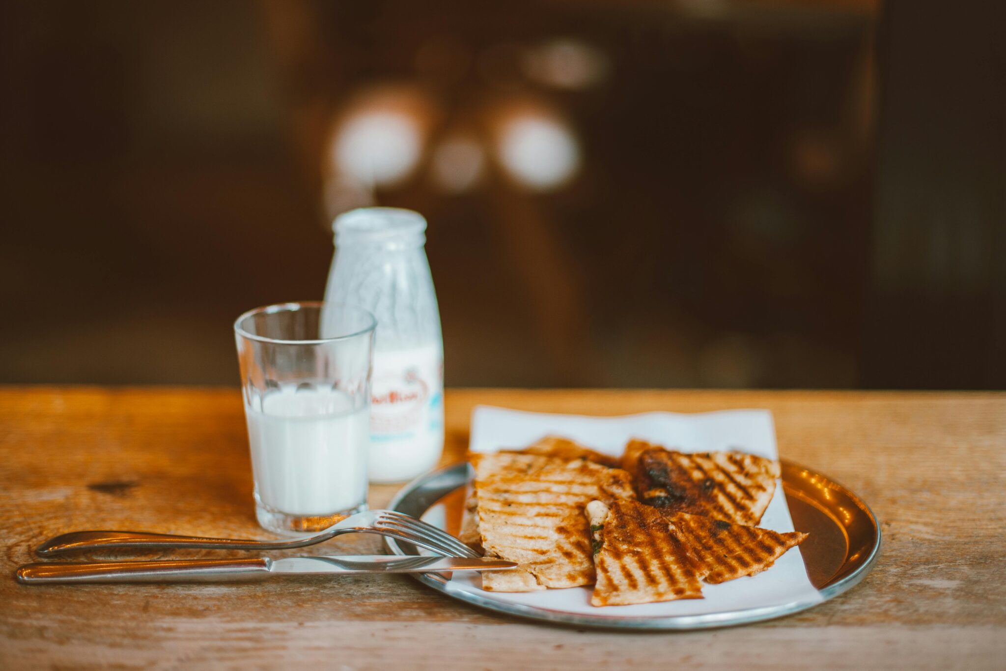 Lactose Intolerance vs Dairy Sensitivity vs Milk Allergy: Understanding ...